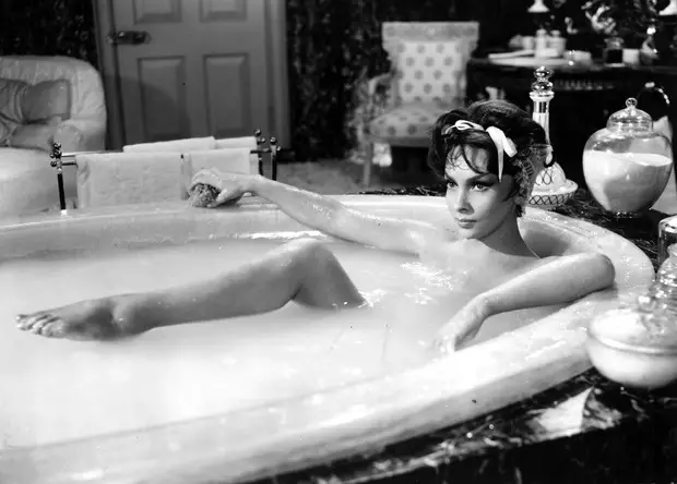 写真№2 - その日の女の子：Gina Lollobrigid