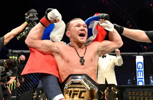 تصویر №1 - پیٹر یین کے بارے میں 12 حقائق - روس سے UFC کی نئی چیمپئن شپ