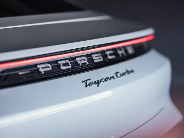 រូបថត№19 - Porsche Taycan - អនុបណ្ឌិតនៃការយល់ដឹងនៃការយល់ដឹង