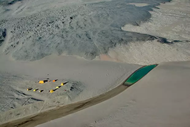 Foto Número 1 - O Lugar Drin na Terra - Dunas de area Antártida