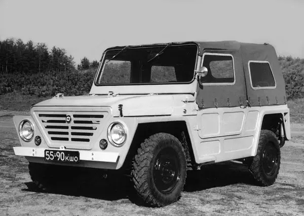 Fréamhshamhail Sóivéadach Jeeps 112729_1