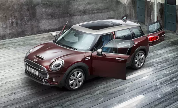 Mini Clubman.