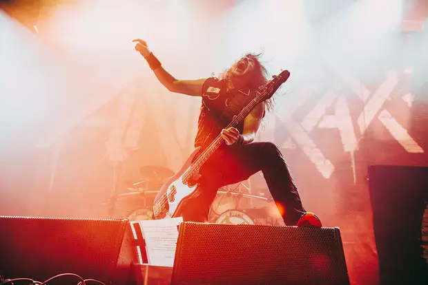 Foto №19 - Cum naiba a fost exprimată la concertul Slayer și Antrax