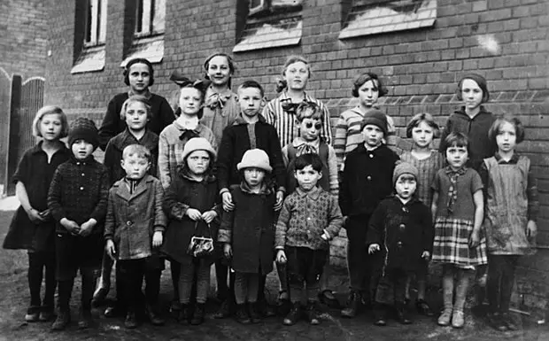 With Jewish Children (Solomon in the Center)