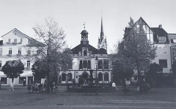 Old Town Hall in Pine