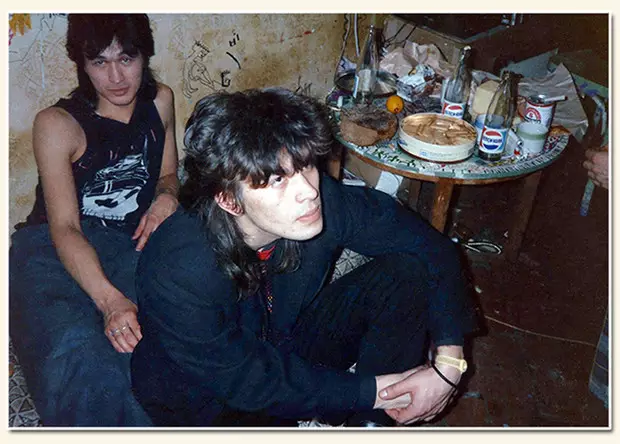 Əcnəbilərin musiqi Viktor TSOI və 