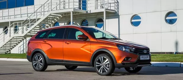 Lada Vesta SW Cross - 