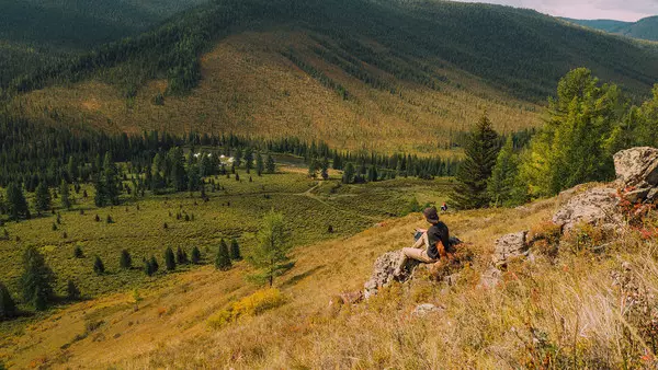 Kry onvergeetlike indrukke en ontspan in die Mamont-kamp glinding in Altai Nou kan elk 114997_14