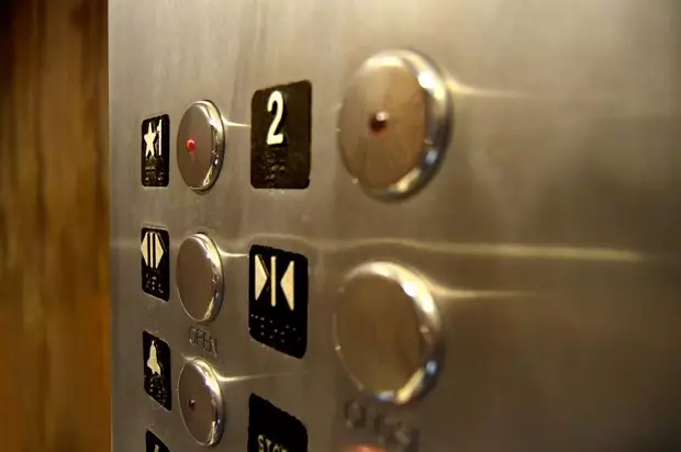 Photo №1 - why the elevator does not fall even when cutting the cable