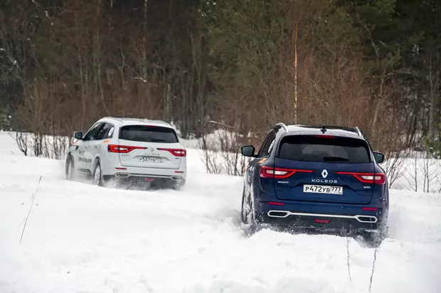 Photo №12 - Renault Koleos für Russland beleuchtet bis zur Premiere