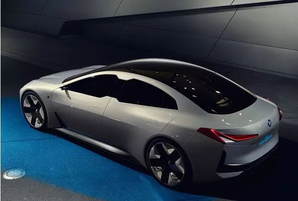 Sete coches conceptuais que realmente miran para o futuro 123201_4