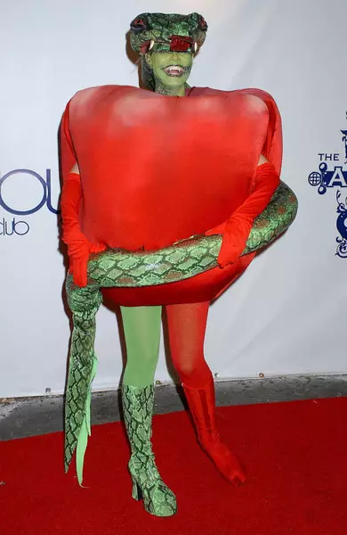 Mire o que volve a Halloween Supermodel Heidi Klum! 123229_8