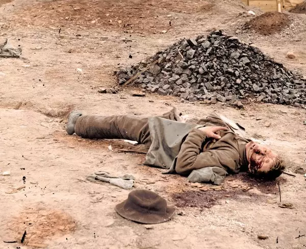 Soldats morts de l'exèrcit sud EUA: fotos de colors de les quals llança un tremolor 123284_4