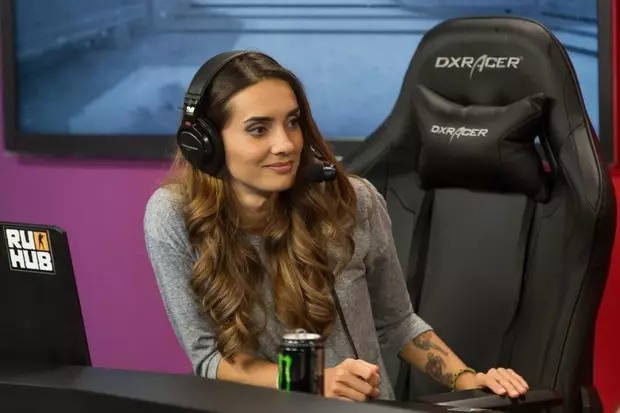 At Epicenter, we met the Elena Meg Urusova, the main girl in our Counter-Strike