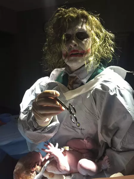 Doktor Joker kostyumunda doğuş qəbul edildi! 123723_4