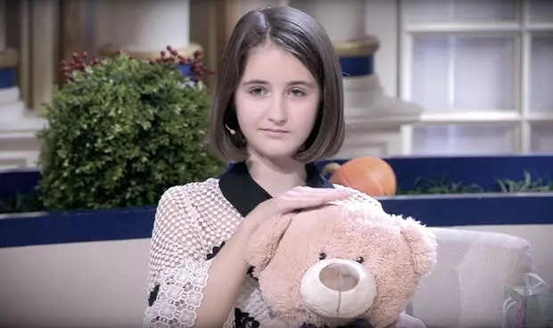 Photo №1 - fille de 12 ans a déployé une campagne sur Internet après sa livraison au spectacle «Se marier»