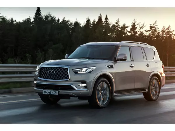 INFINITI QX80: gli integratori non hanno bisogno 128876_46