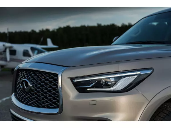 INFINITI QX80: gli integratori non hanno bisogno 128876_64