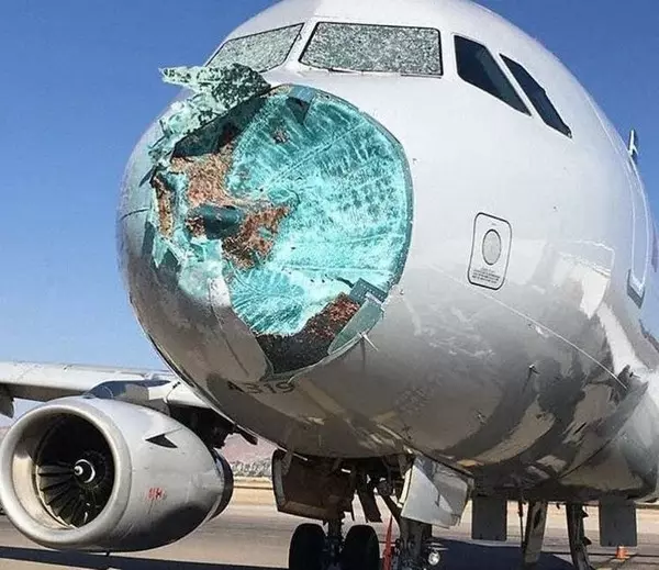 Storia di una foto: Airplane ha colpito sotto Grad, giugno 2018 134835_3