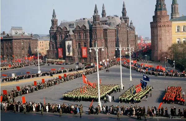 38 Foto warna langka Uni Soviet yang dibuat oleh Amerika 