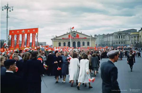 38 fotos de cores raras da URSS feita pela American 