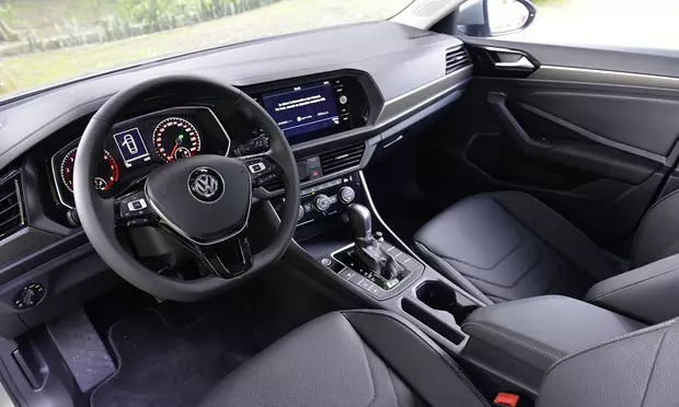 Hình ảnh # 2 - Volkswagen Jetta mới: Lớp tiện nghi