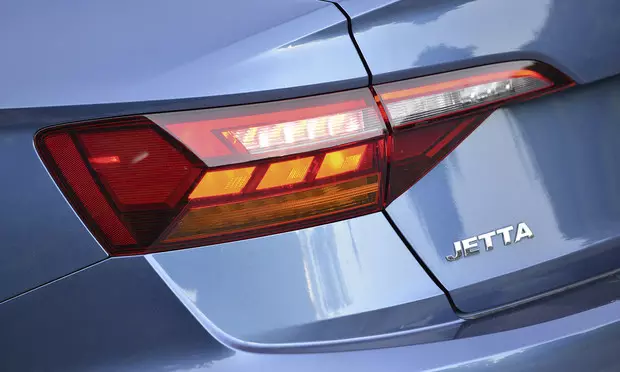 Picture # 6 - New Volkswagen Jetta: Comfort Class