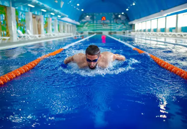 Foto №1 - i Dagestan Kvinder forbudt at gå i den største pool i nordkaukasus