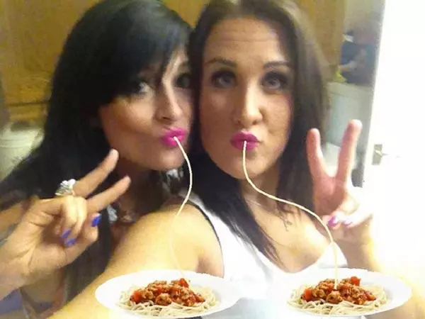 The only way to rehabilitate Selfie with Dakfeis - Add spaghetti (gallery) 138230_2