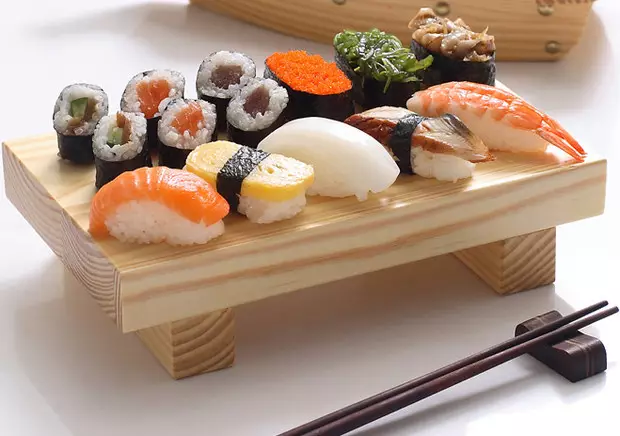 Çawa xwarina Sushi