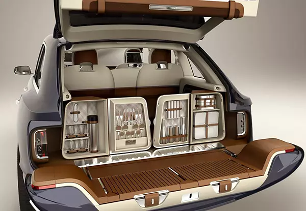 Auto kuu: Bentley Exp 9 F. Top mugavus, luksus, luure ja küünilisus