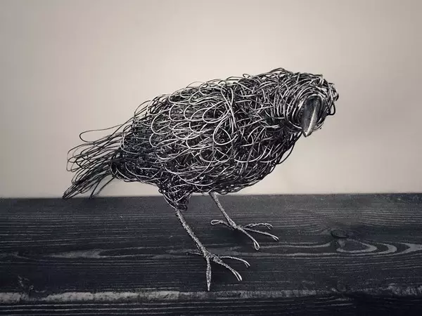 An Englishwoman makes incredibly realistic sculptures of animals from wire (gallery) 14828_7