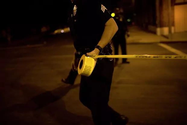 照片№1 - 甜甜圈吞噬的攻击：为什么美国的警察表现比武装分子更奇怪