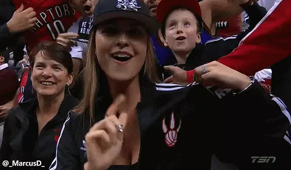 Friday selection of gifs of sexy fans! 157531_17