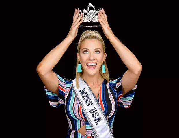 E o novo "Miss United States" Sarah Rose Summers, resulta ser, WOW! Kly na súa foto en bikini!