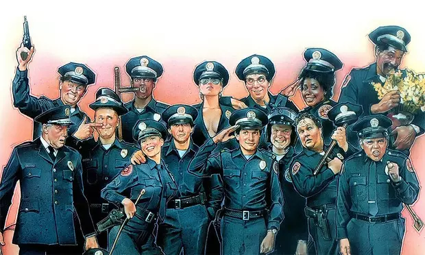 12 feitos sobre a película "Police Academy"