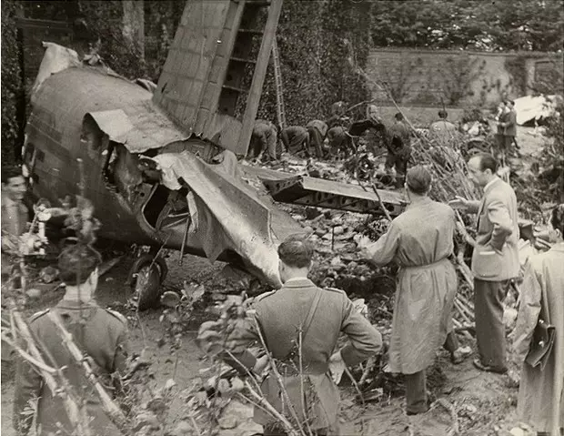 Fotografija №1 - 5 legendarnih nogometnih klubov, zlomljenih z letalom nesreče