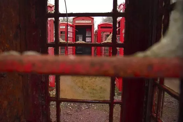 Telephone booth cemetery in Northern Yorkshire 22634_8