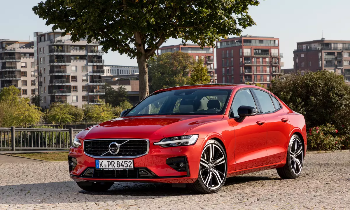 Volvo S60: Lihat dari ketinggian