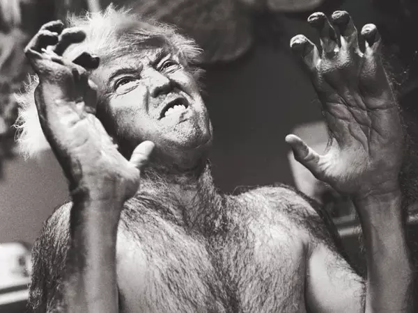فتوشابه: Trump در فیلم های ترسناک کلاسیک 24025_12