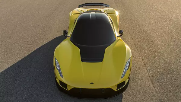 American Hypercar rezultis esti pli potenca ol planita: 1817 ĉevaloj 24267_4