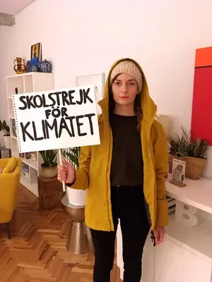 Foto №3 - Anticosta Greta Tunberg på Halloween blev viral