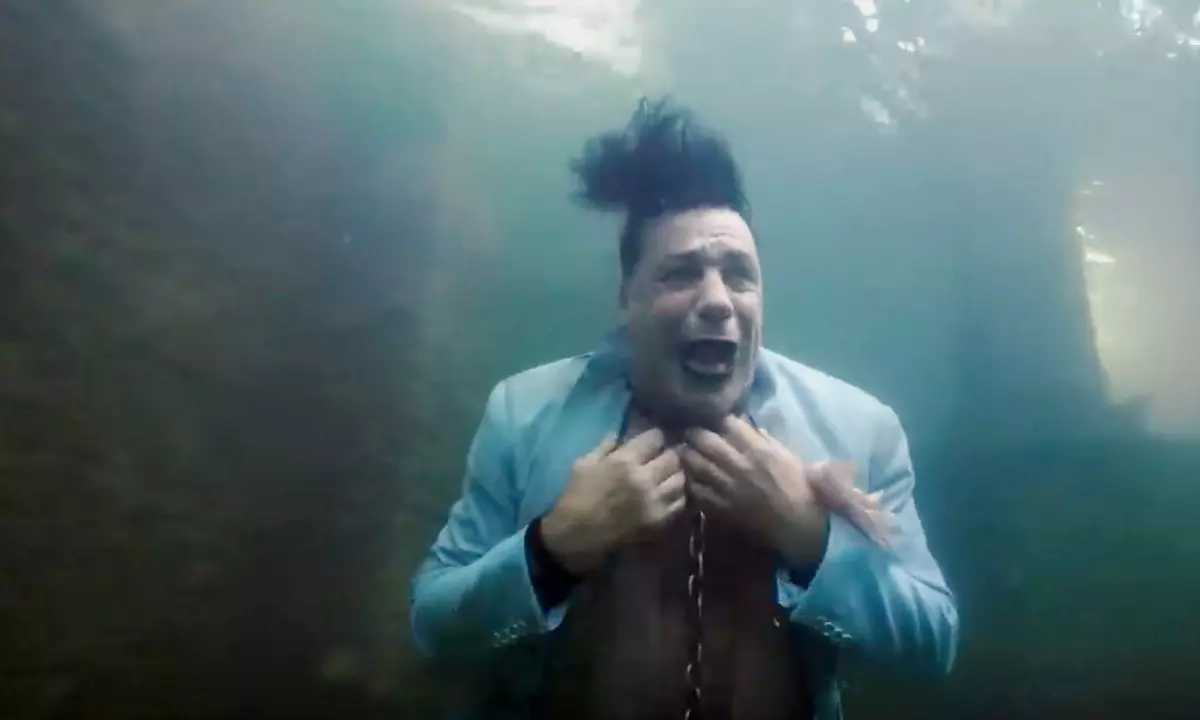 Tille Lindemann Suns in Video New Lindemann Knebel