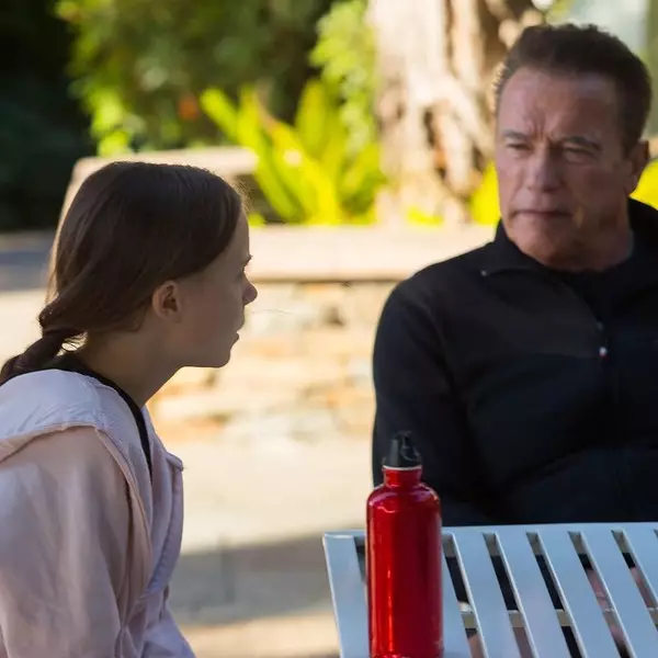 Arnold Schwarzenegger rodou en bicicleta con Greta Tunberg 25882_3