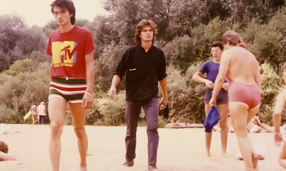 History of one photo: Viktor Tsoi on the beach