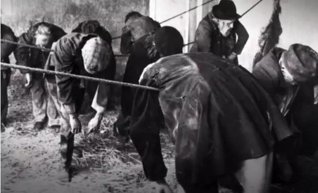 Setšoantšo sa №2 - nalane ea foto e le 'ngoe: bosiu bakeng sa boima ba boima ba 1930s