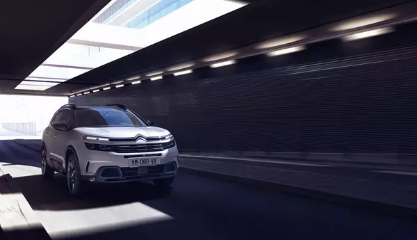 Apat na dahilan upang mahalin ang citroen c5 aircross 28808_21