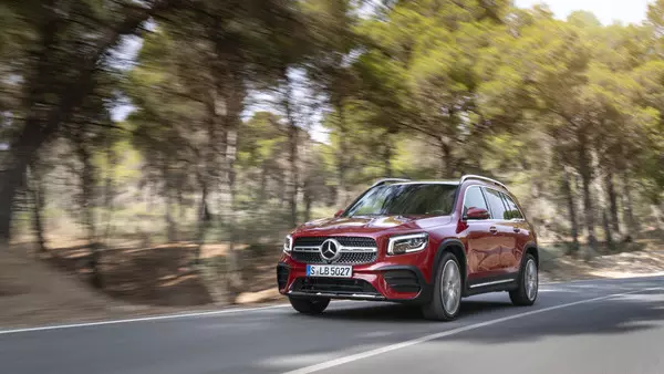 Mercedes-Benz GLB: Yedi kişiye hizmet veriyoruz 30403_22