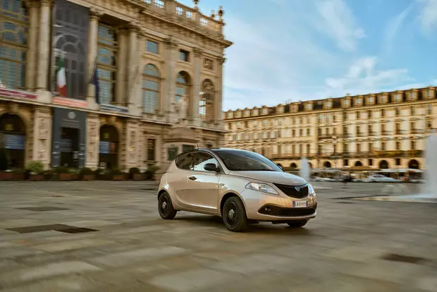 Nimewo Photo 10 - yon nouvo jeyan machin te fèt: Peugeot ak Fiat Alliance lan konbine otan ke 14 diferan mak