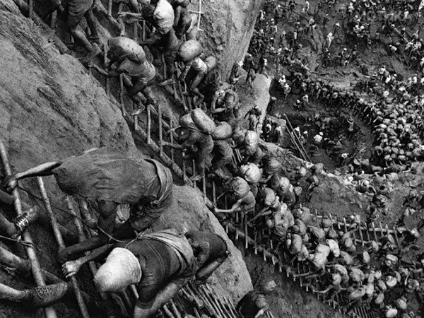 Cruel realidade de traballo na mina de Serra Pelad (20 fotos) 34216_8